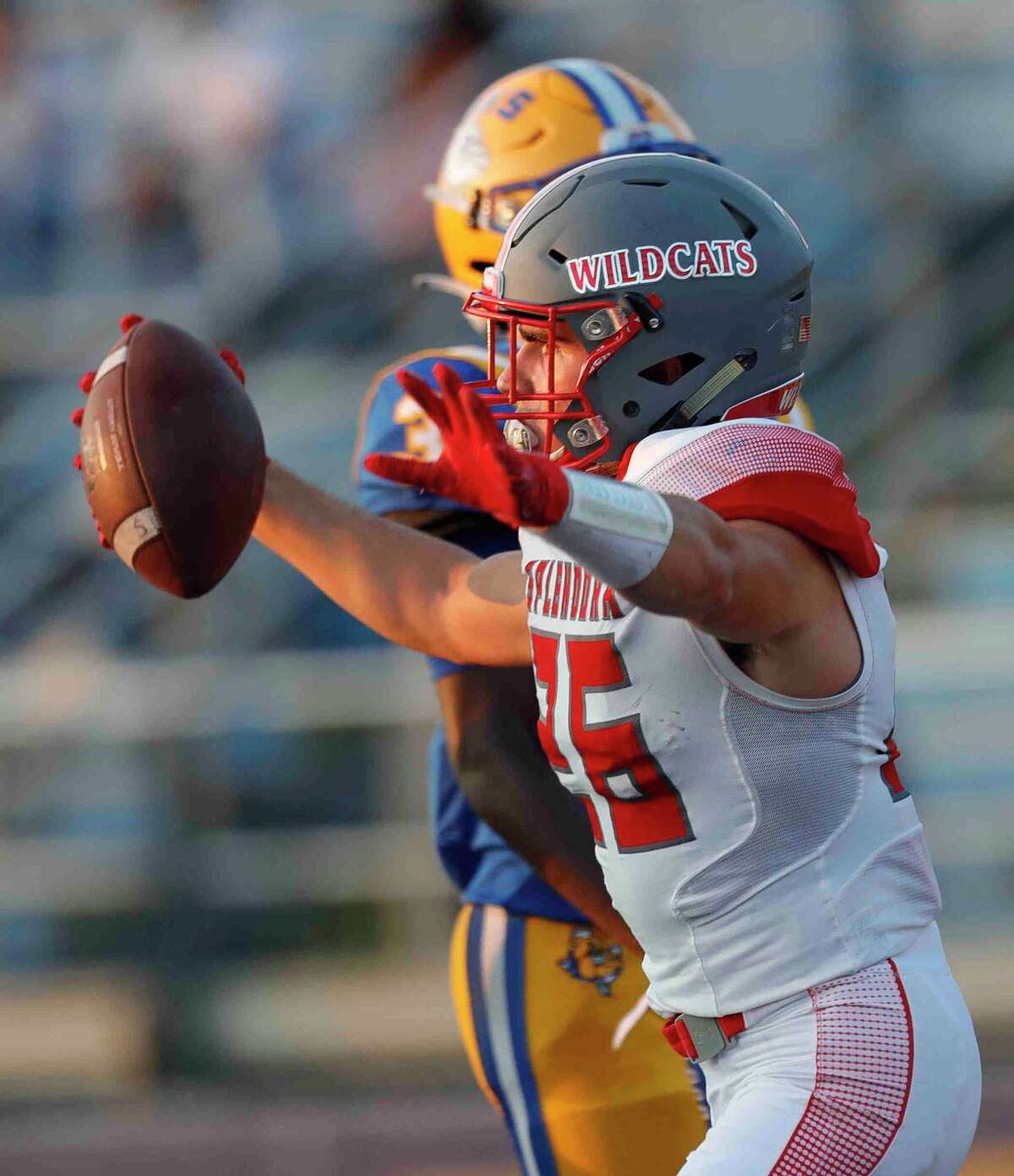 FOOTBALL: Chapel Hill sprints past Splendora in season opener