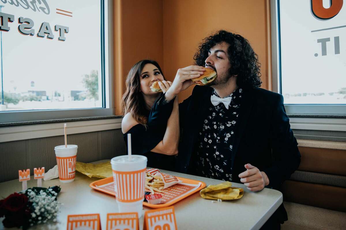 Texas couple creates 'goofy' funeral photoshoot at Whataburger on their ...
