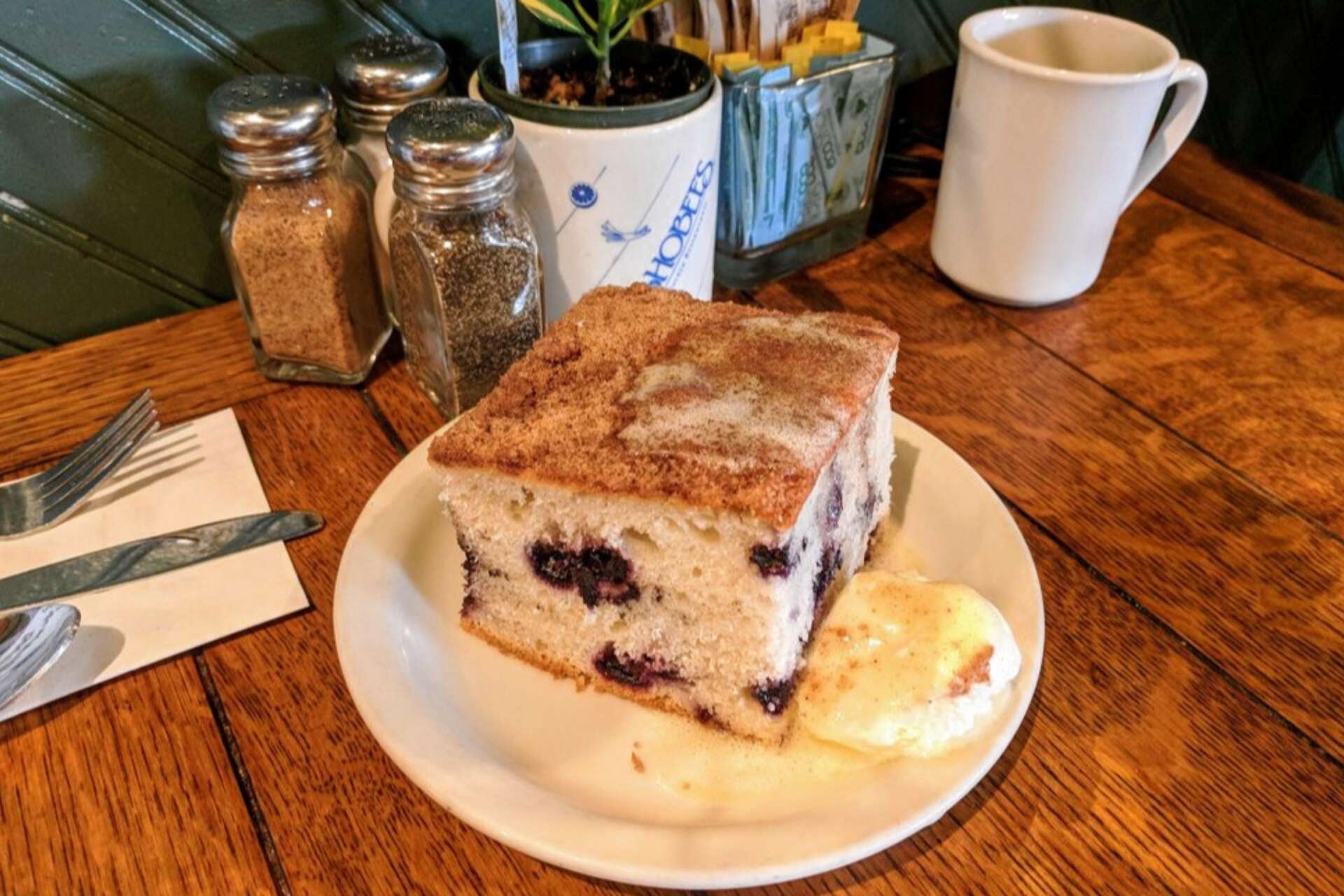 Bay Area diner makes its iconic blueberry coffee cake available nationwide