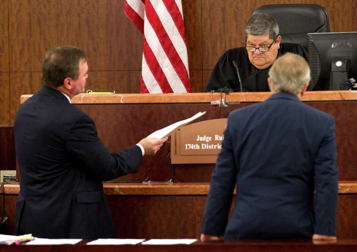 Court colleagues remember district Judge Ruben Guerrero as jurist with ...