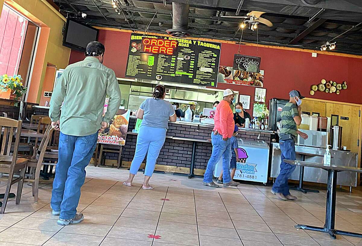 5 great Mexican restaurants for birria tacos in San Antonio: Birotes ...