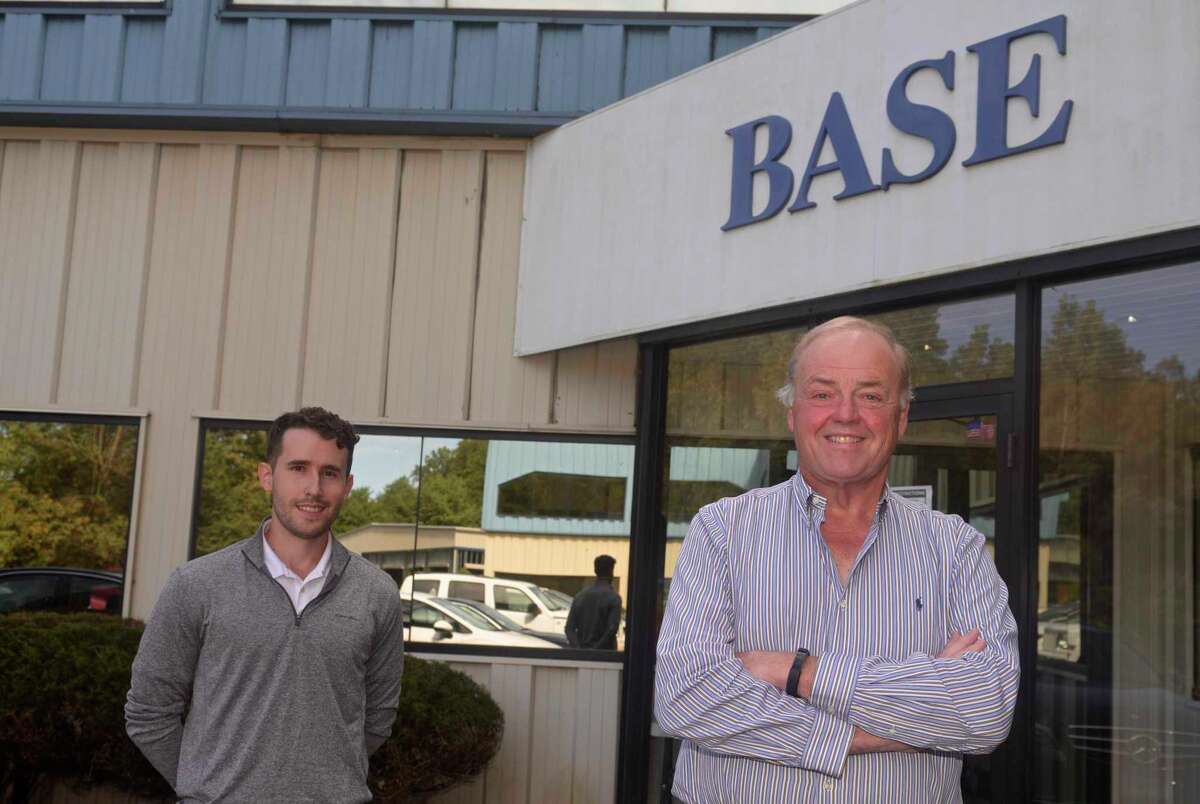 Jacqueline Smith: How a Bethel businessman's pay it forward plan spread across Connecticut