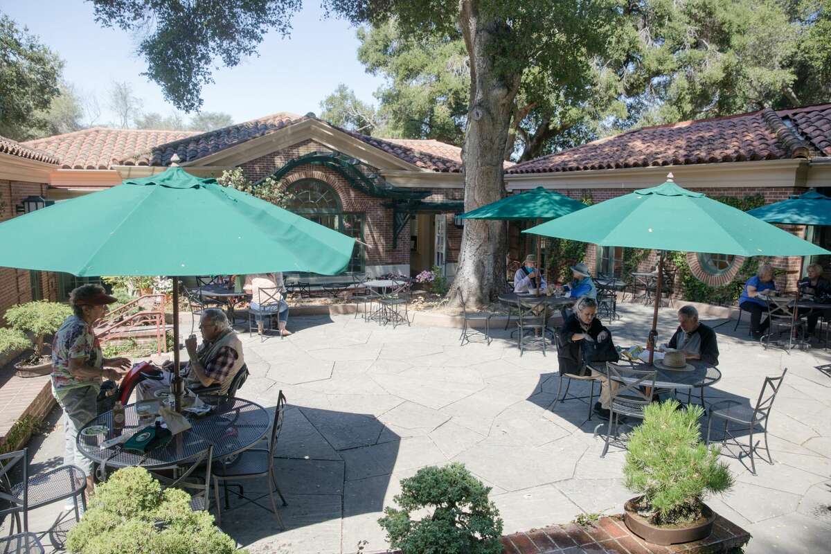 The pandemic won’t hinder meal prep for this Oakland youth catering ...