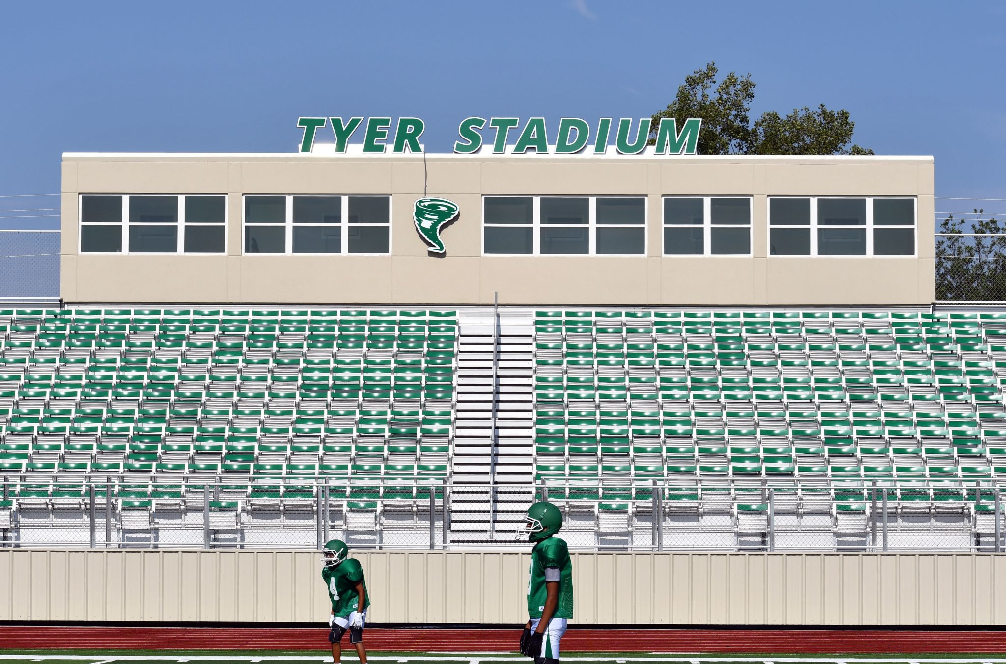Floydada to dedicate football stadium to Charles Tyer