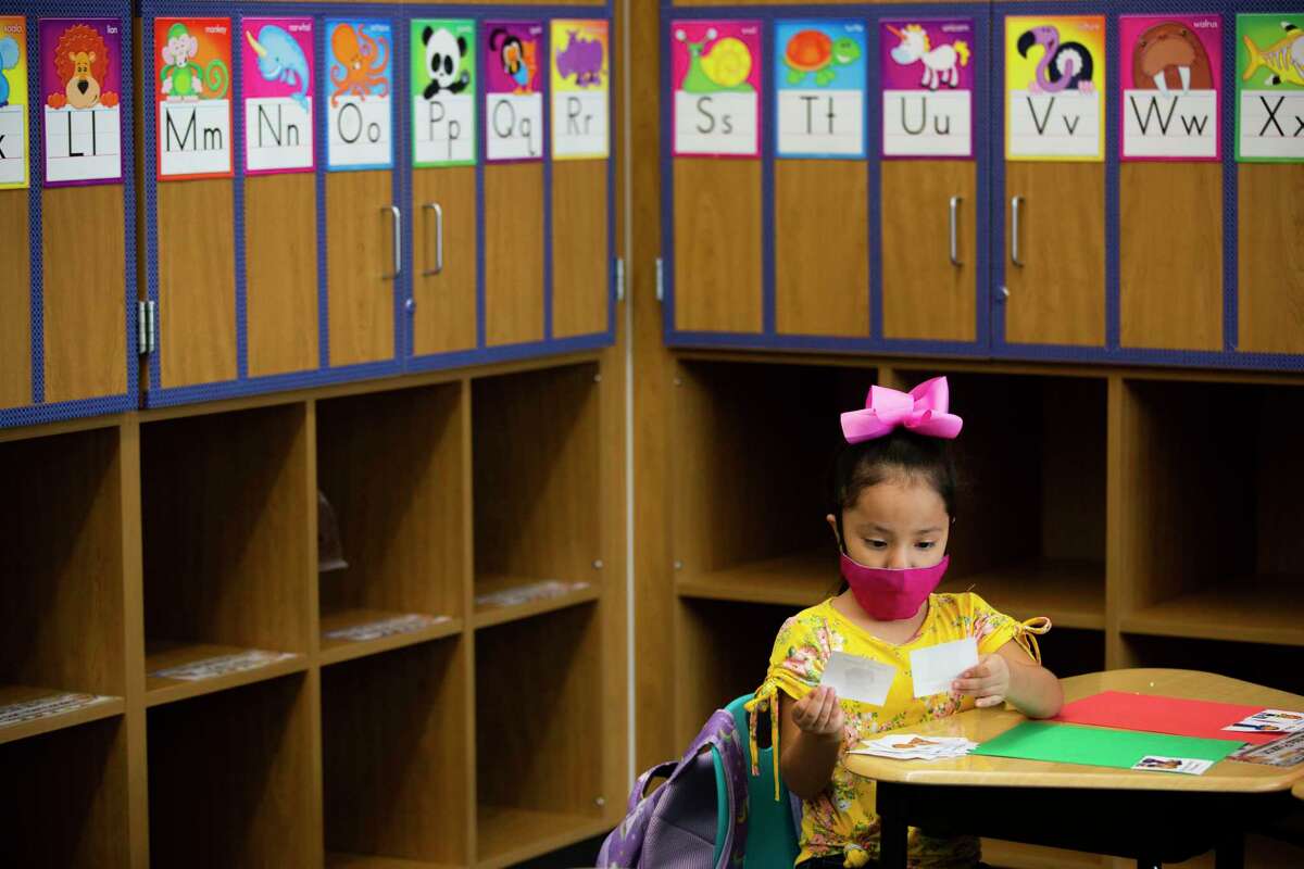 Thousands of students head back to Houston-area classrooms Tuesday for ...