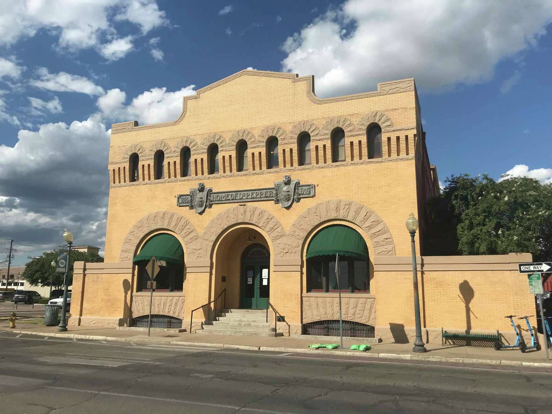 Dr. Pepper's Texas roots, from its 1885 start in a Waco drugstore