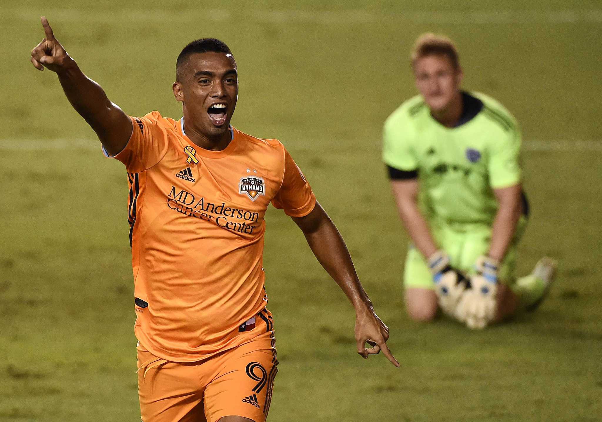 Dynamo coach Tab Ramos stays grounded despite winning streak