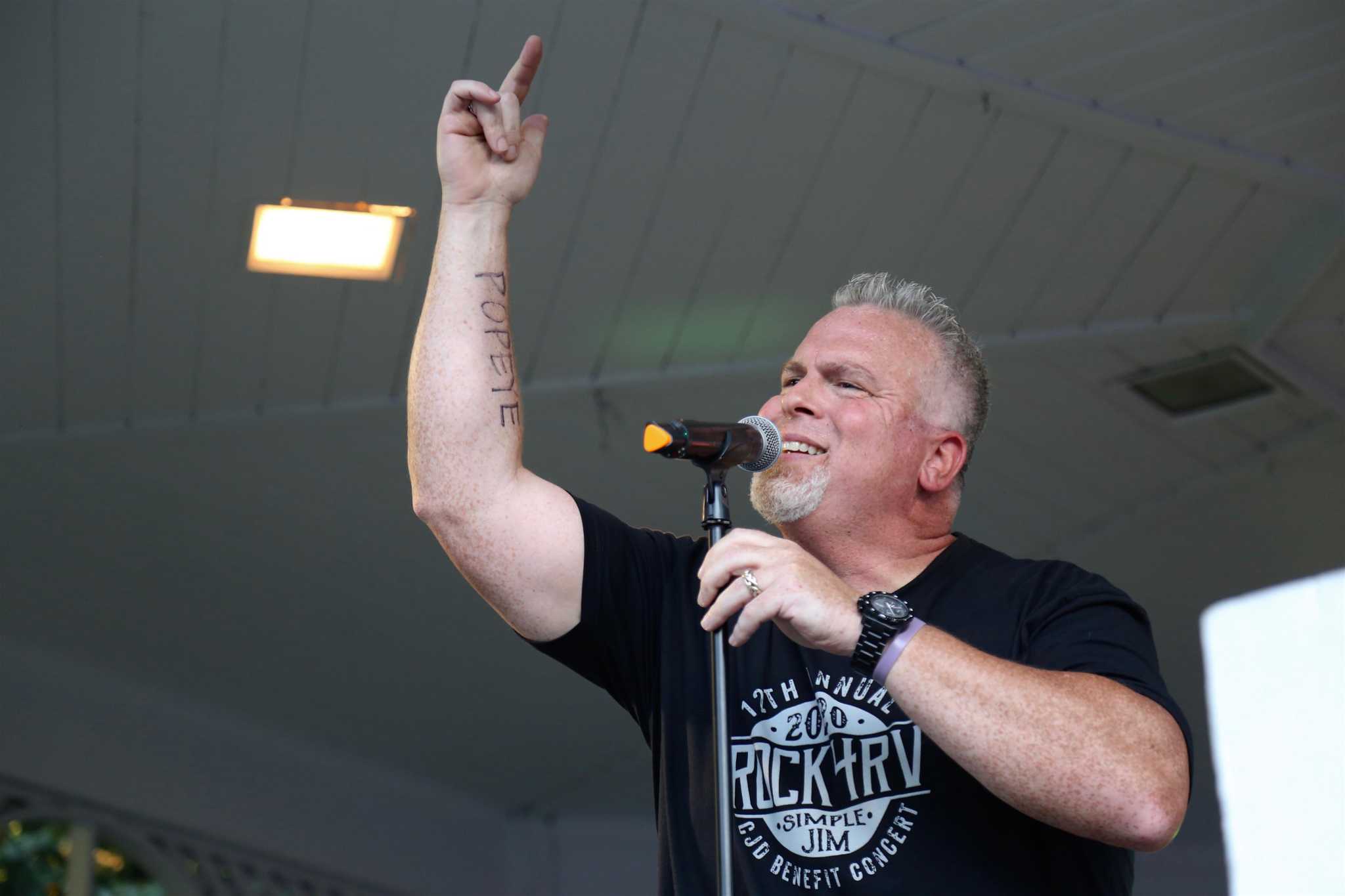 In Photos: Final summer concert in Fairfield serves as fundraiser for ...