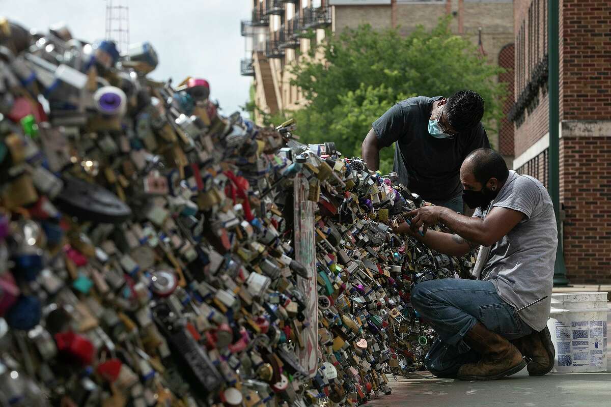 San Antonio’s famed fence filled with padlocks of love downtown is ...