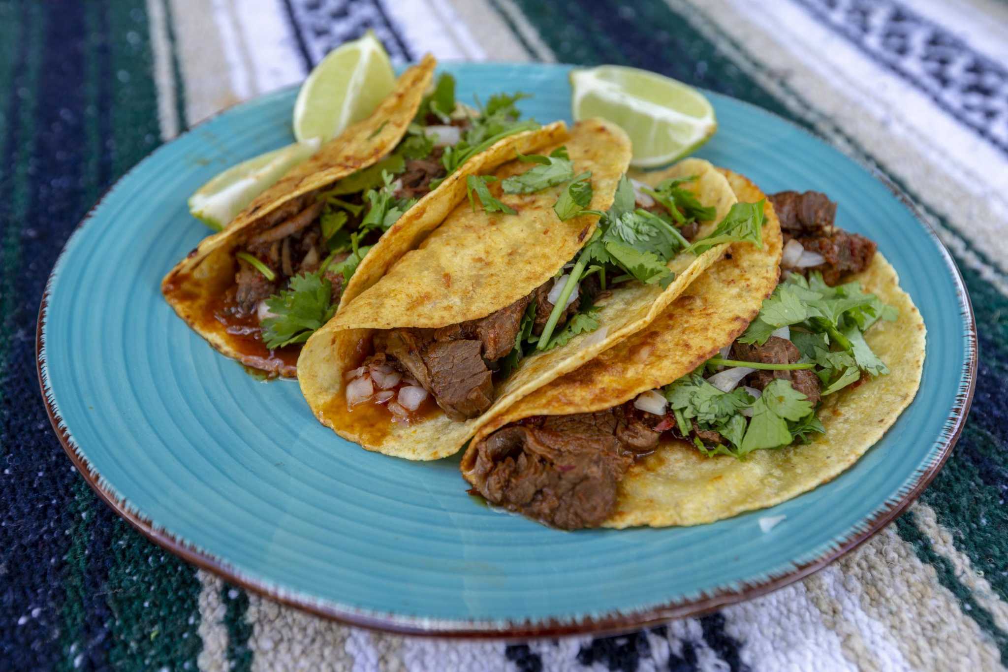 How to make 2020’s hottest taco at home