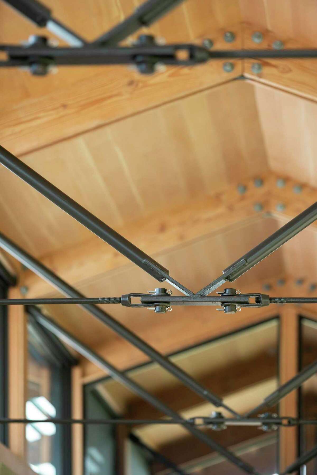 Texas architects help Houston couple build modern farmhouse in ...