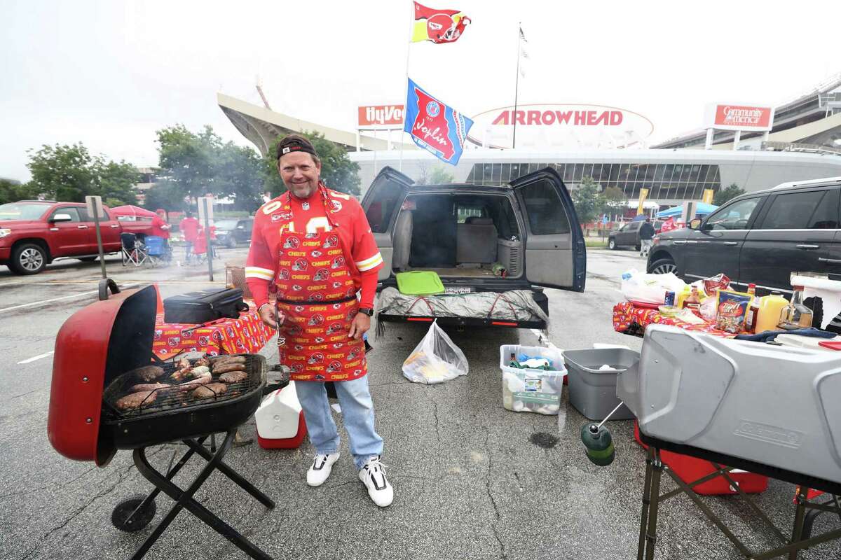 What tailgating looked like at Texans-Chiefs opener What tailgating looked like at Texans-Chiefs opener