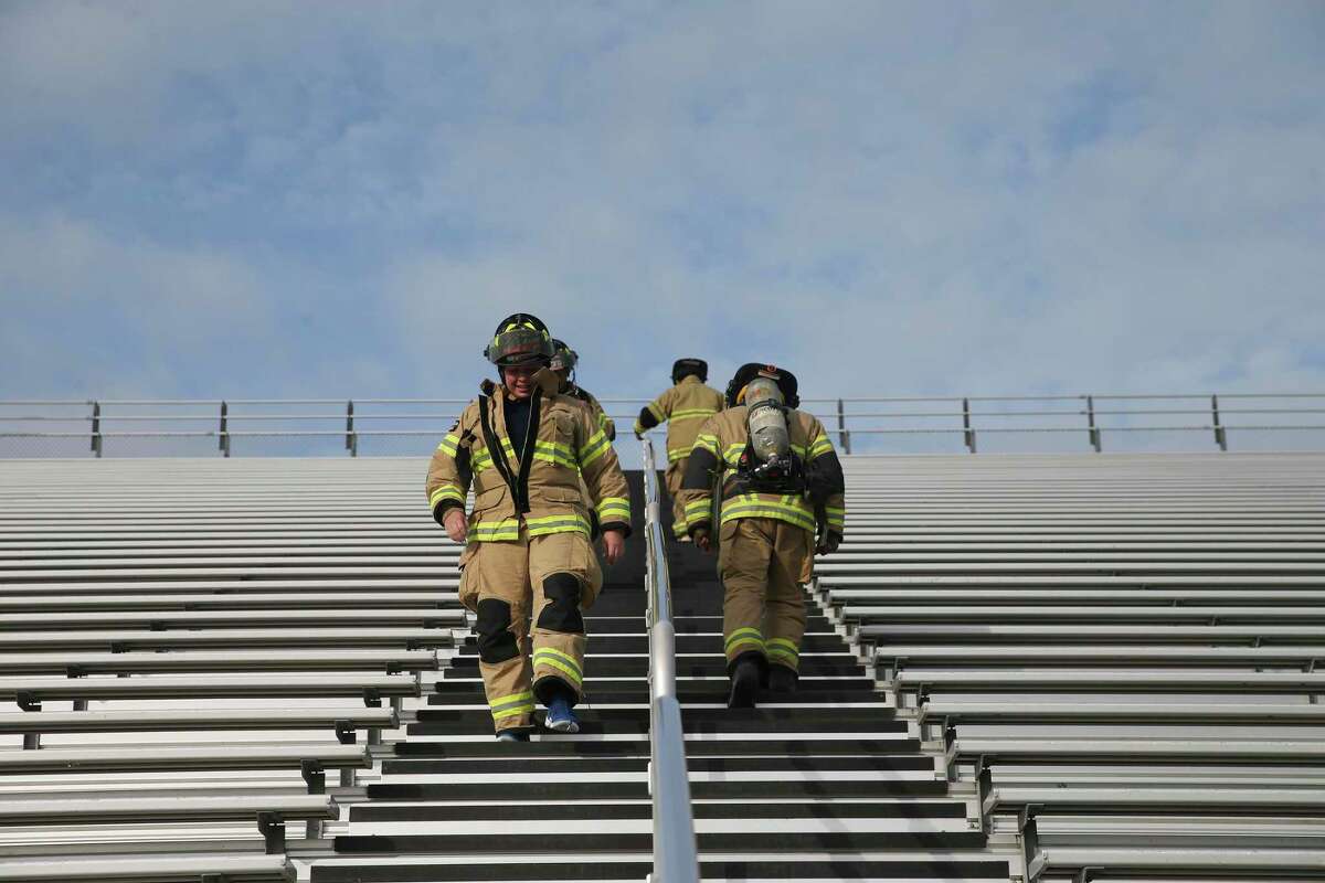 San Antonio area first responders honor the victims of 9/11