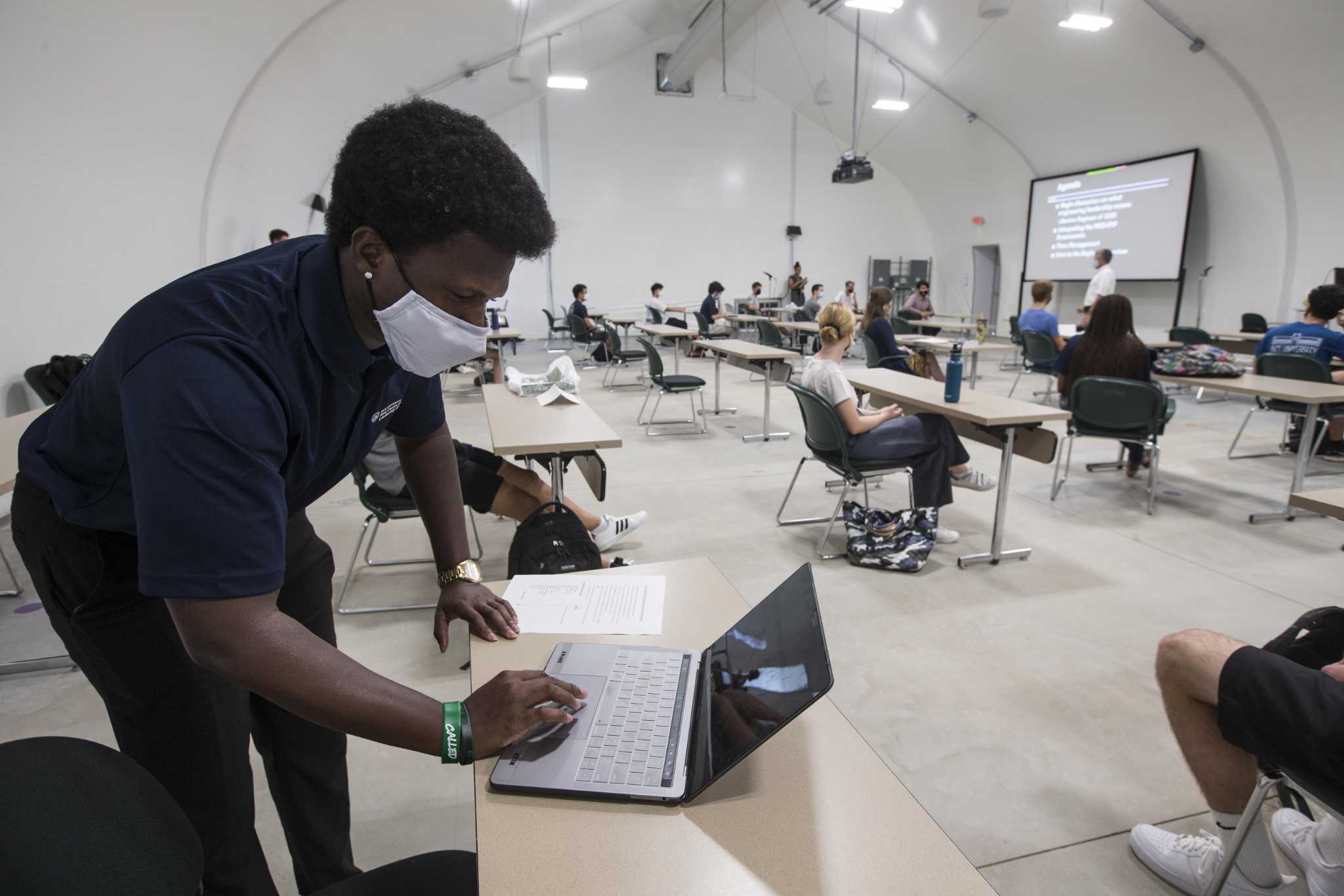 An inside look at Rice’s outdoor classrooms for in-person classes
