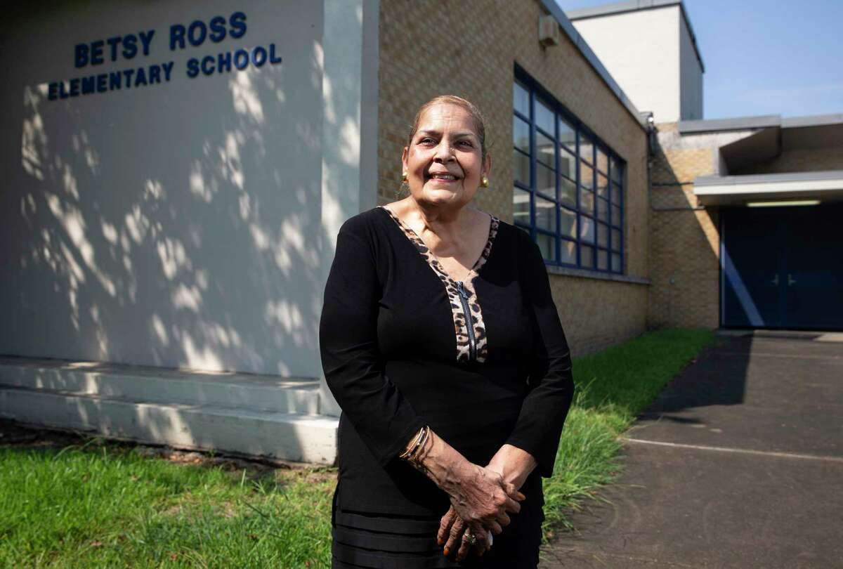 HISD started desegregating 60 years ago. The legacy lives on through one Houston family