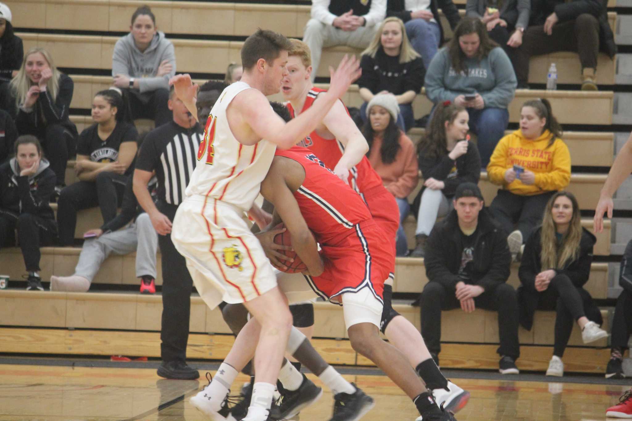 Ferris basketball coach reflects on talents of former 3-point scoring ...