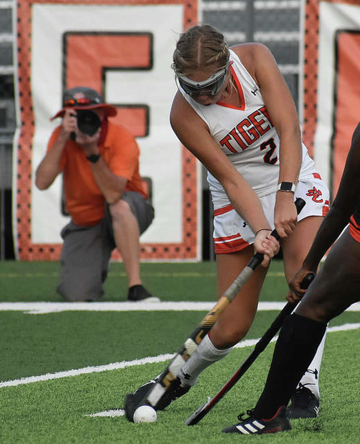 FIELD HOCKEY: Tigers honor seniors before scrimmage