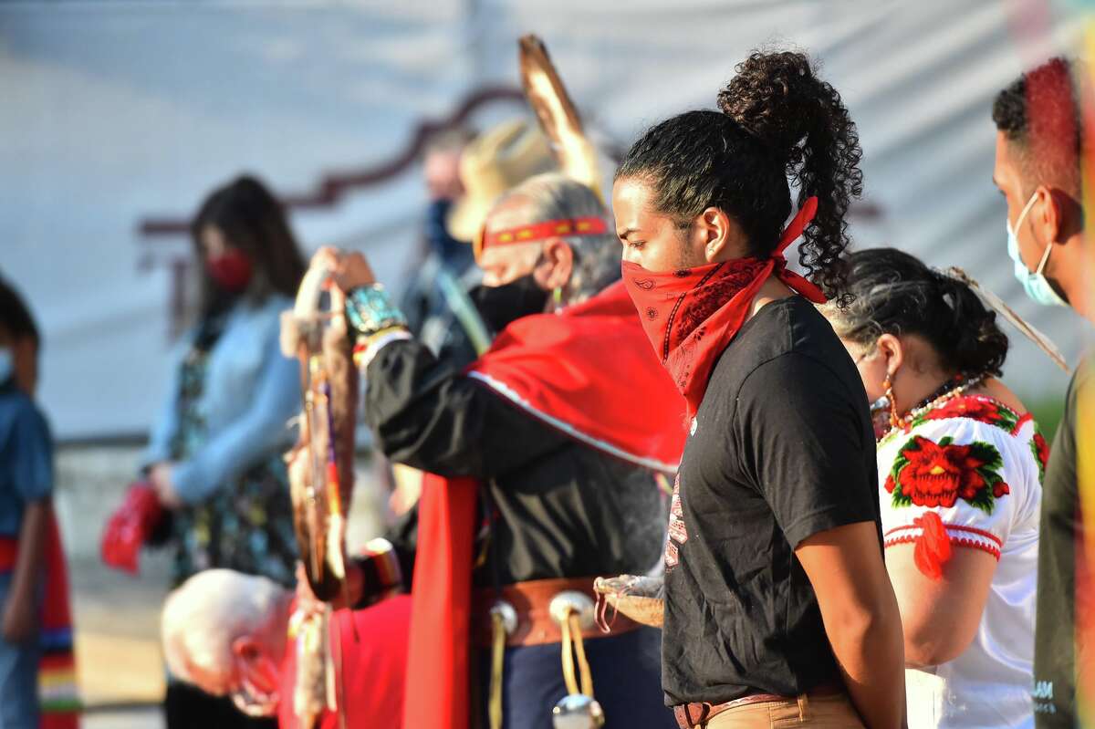 Tap Pilam Coahuiltecan Nation honors ancestors with sunrise ceremony at ...