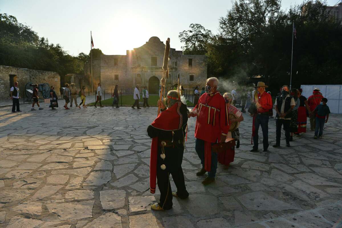 Tap Pilam Coahuiltecan Nation honors ancestors with sunrise ceremony at ...