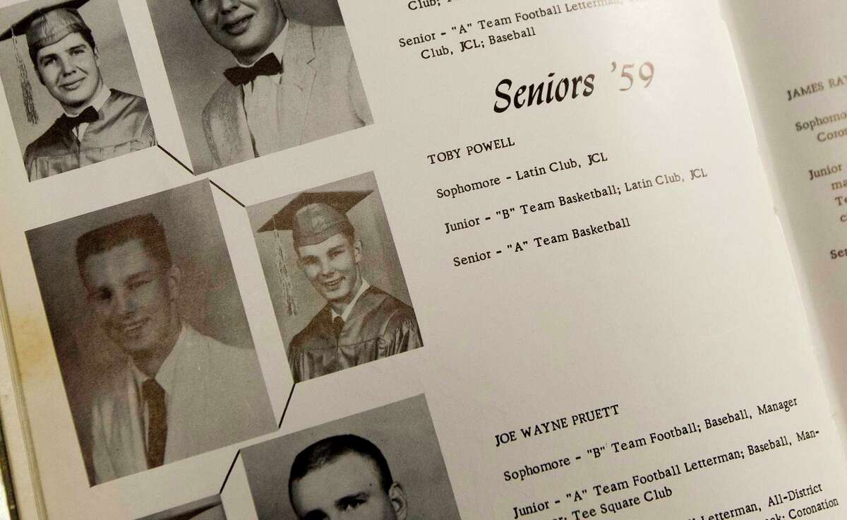 Conroe pays tribute to Mayor Toby Powell as flags lowered