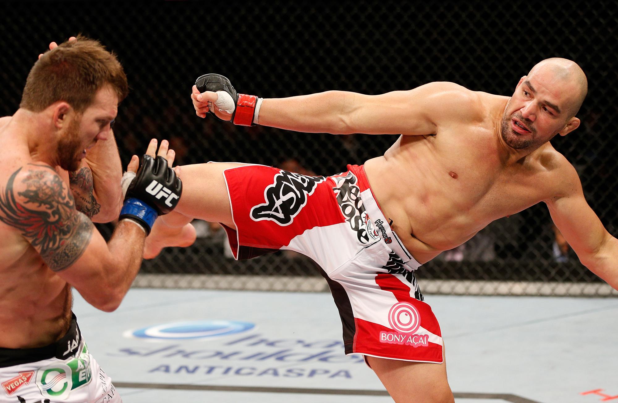 Editorial: This light heavyweight top fighter gets a Thumbs Up for ...