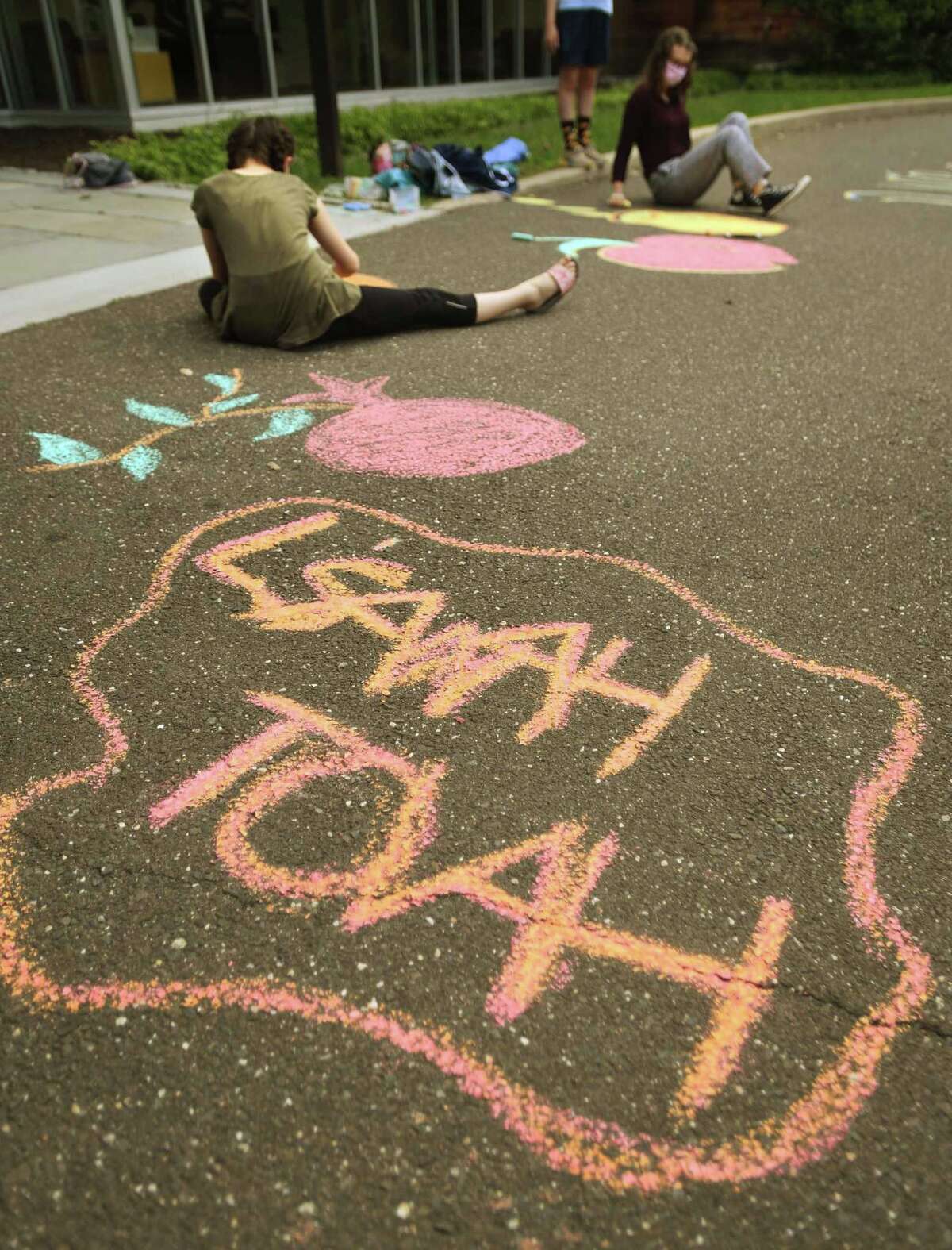 Wilton temple prepares to celebrate holy days in new ways