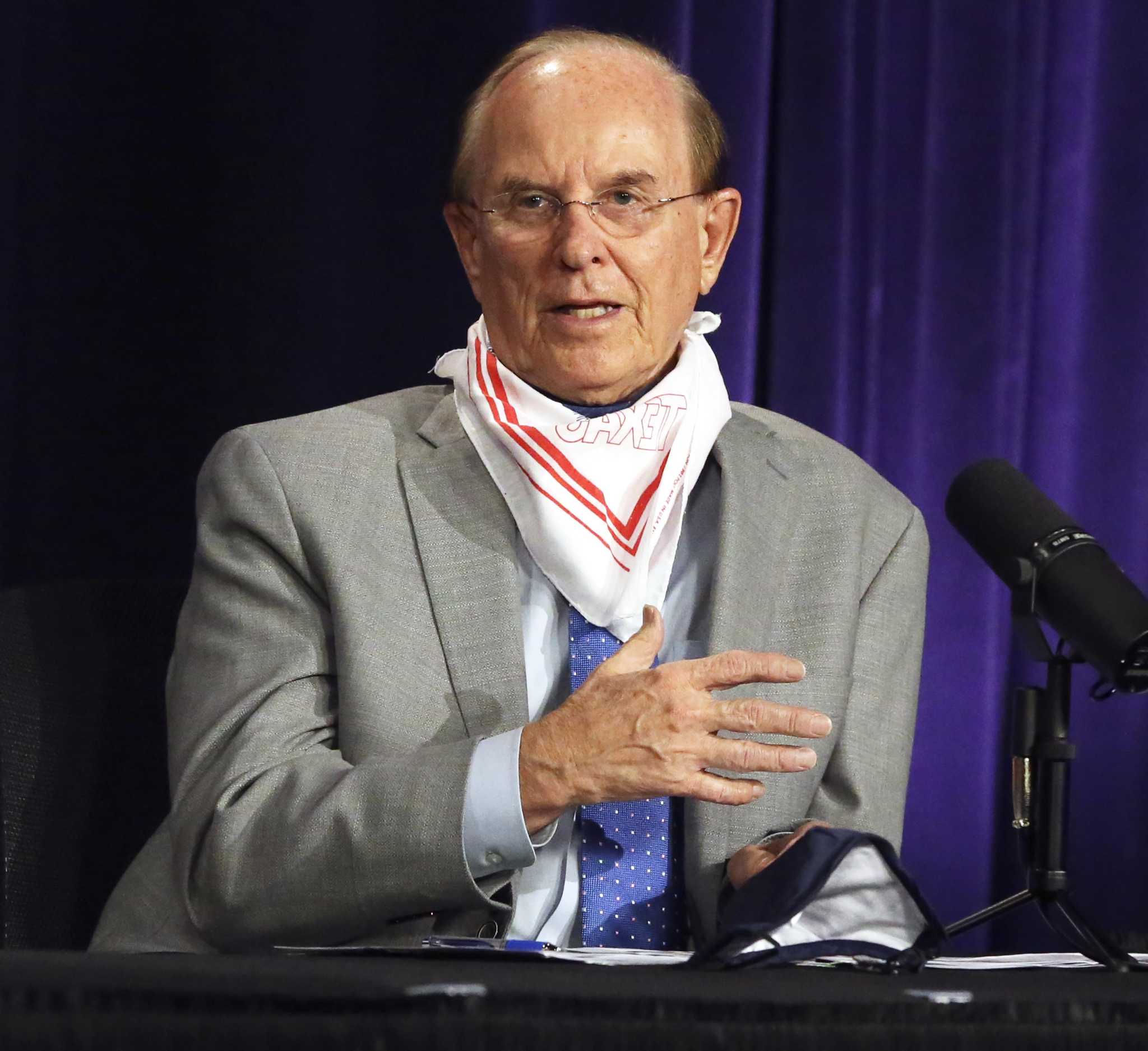 Bexar County Judge Nelson Wolff self-quarantining after COVID-19 exposure