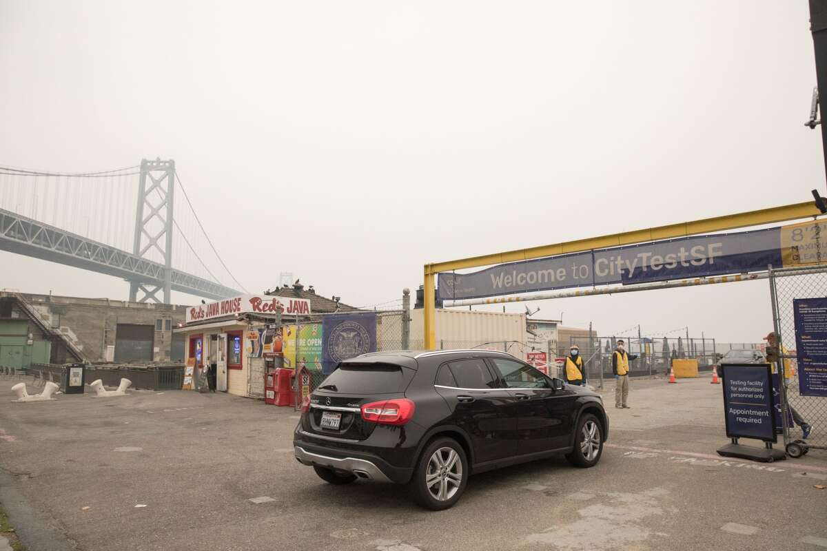 San Franciscans are keeping legendary Red’s Java House alive