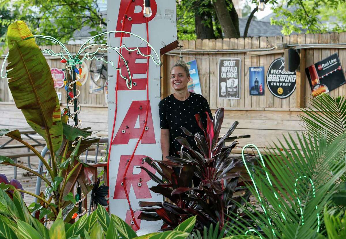 Pearl Bar gets preservation grant during pandemic