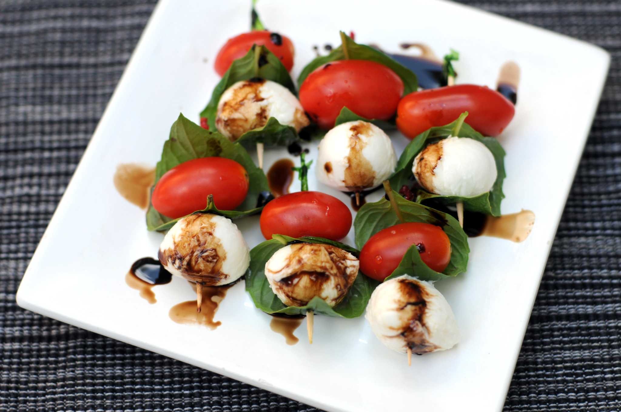 Recipe: Caprese Salad Toothpicks