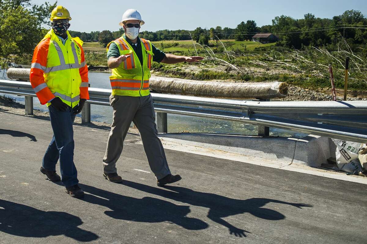 M-30 over Tittabawassee River to reopen Friday