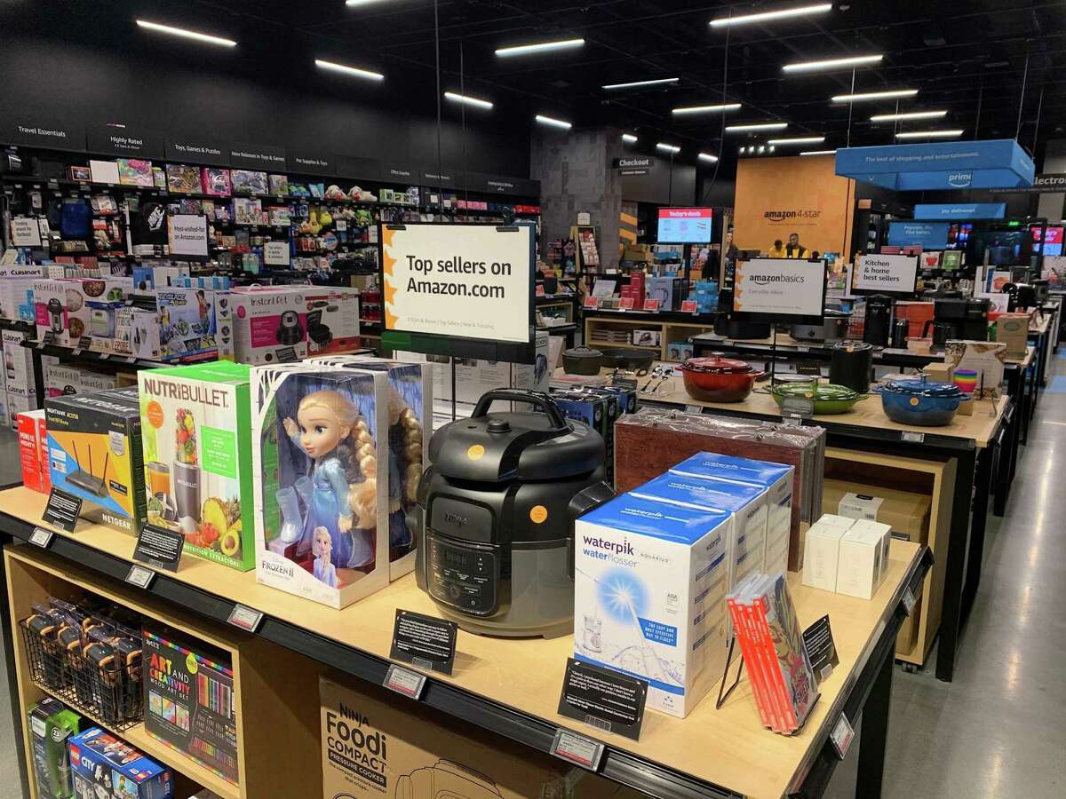 Amazon opens first Houston-area brick-and-mortar stores