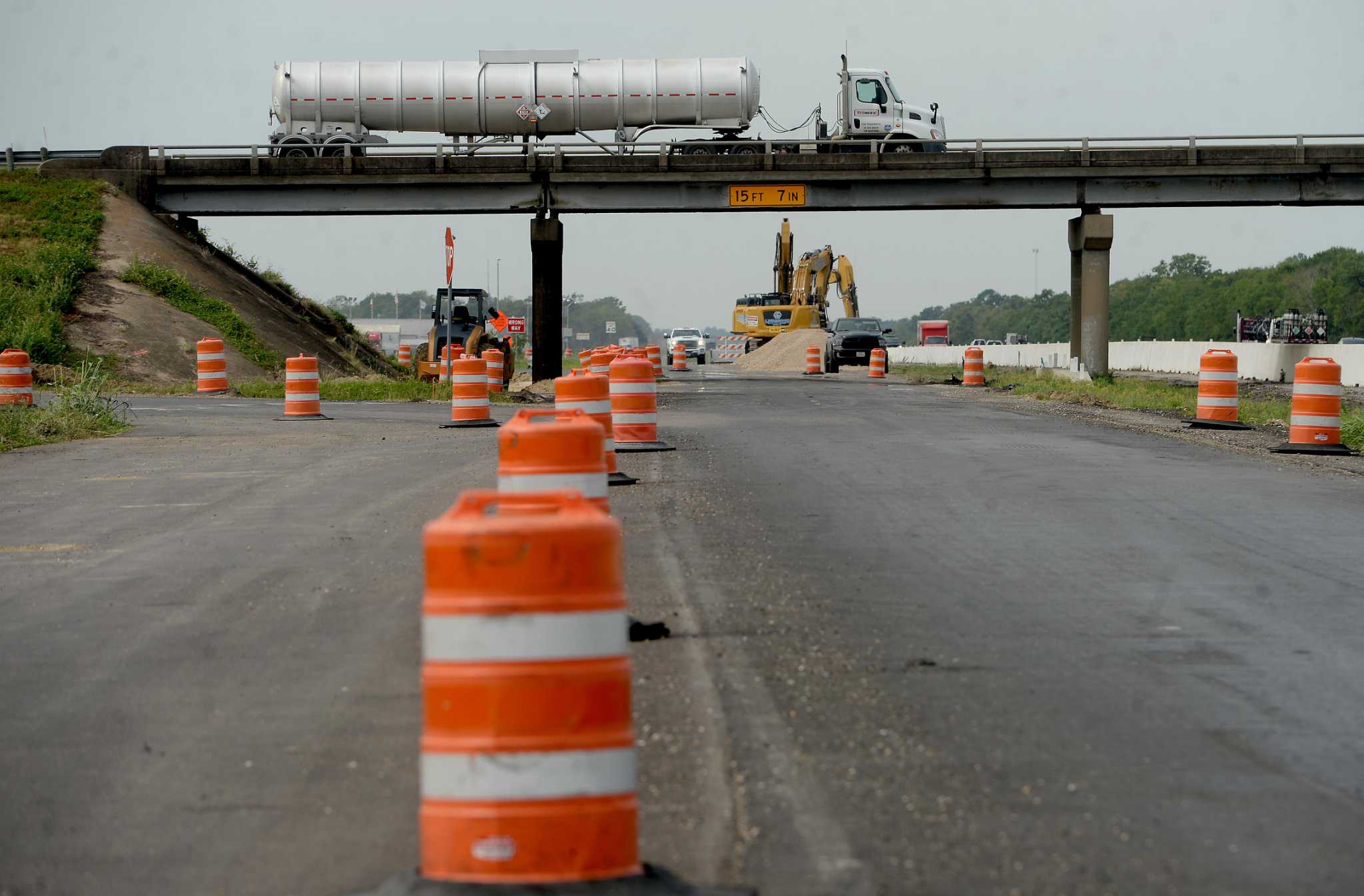 Inside the Interstate 10 widening: TxDOT’s road construction process