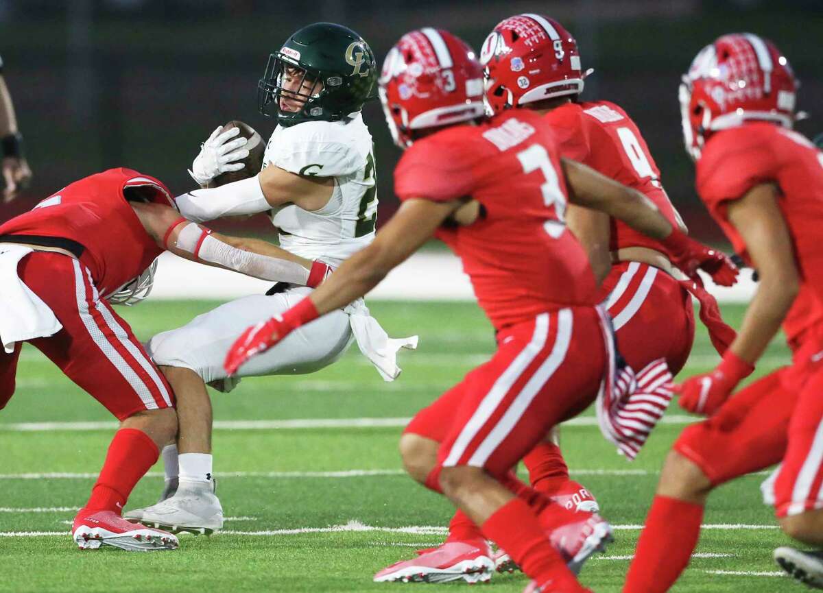 Bizarre play helps Jourdanton hold off Canyon Lake