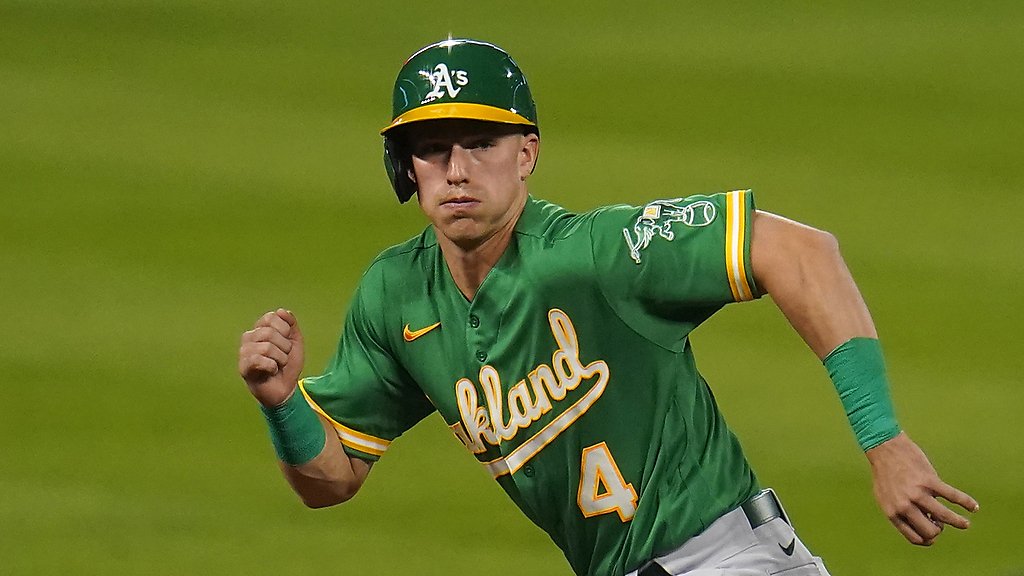A’s Jake Lamb making an early impact as late-season addition