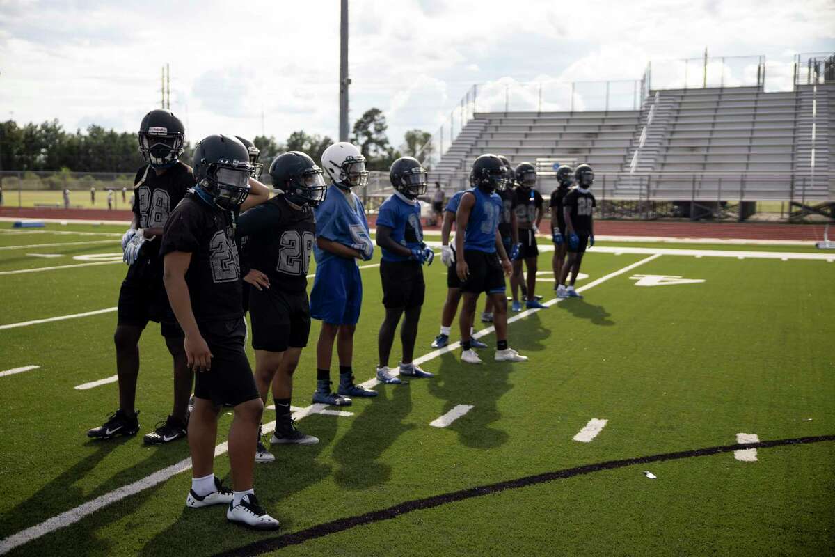 FOOTBALL: Dekaney restarts strength and conditioning; Cy-Fair’s 12 ...