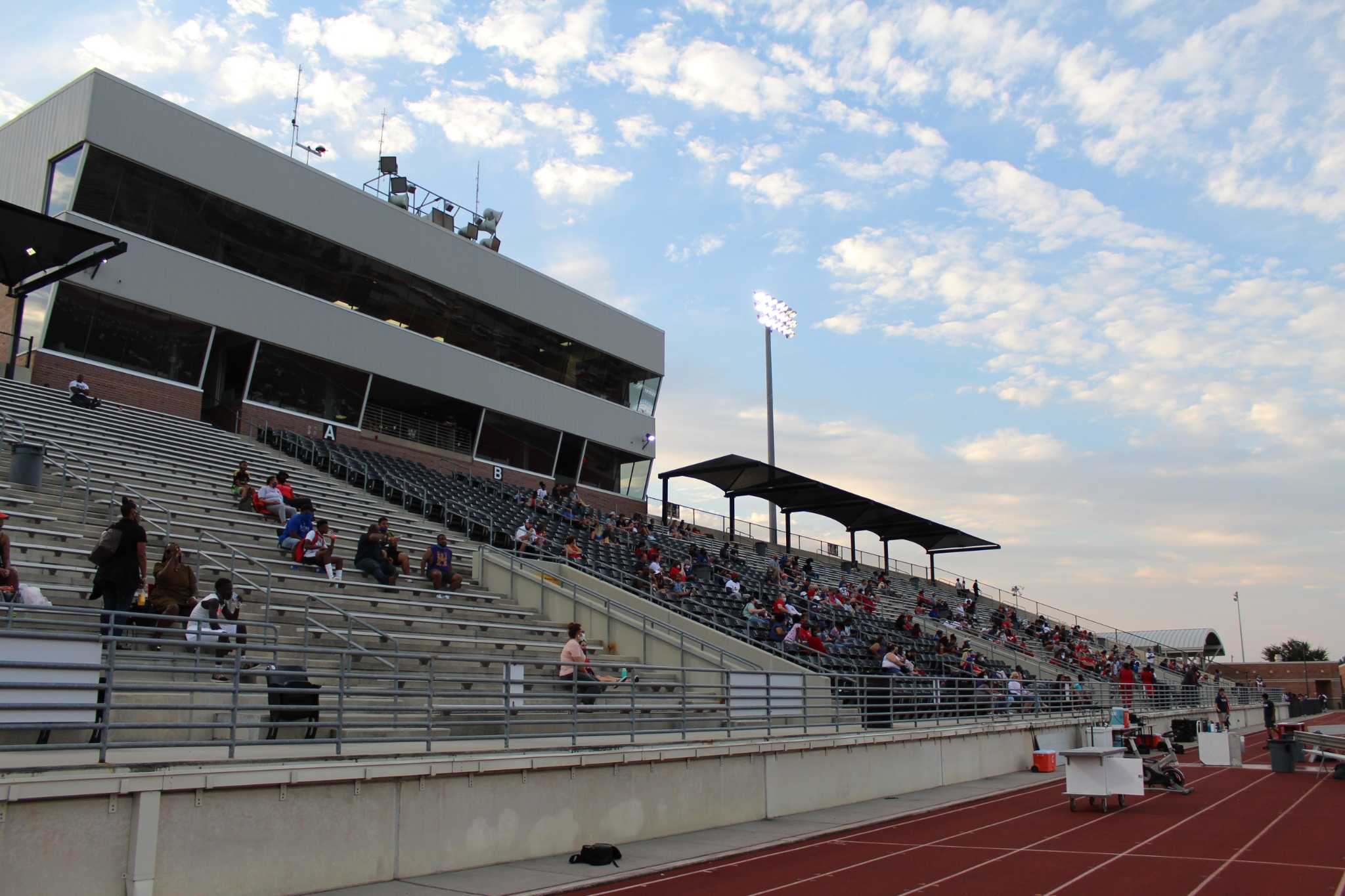 Humble ISD sets 50% capacity for games at Turner Stadium