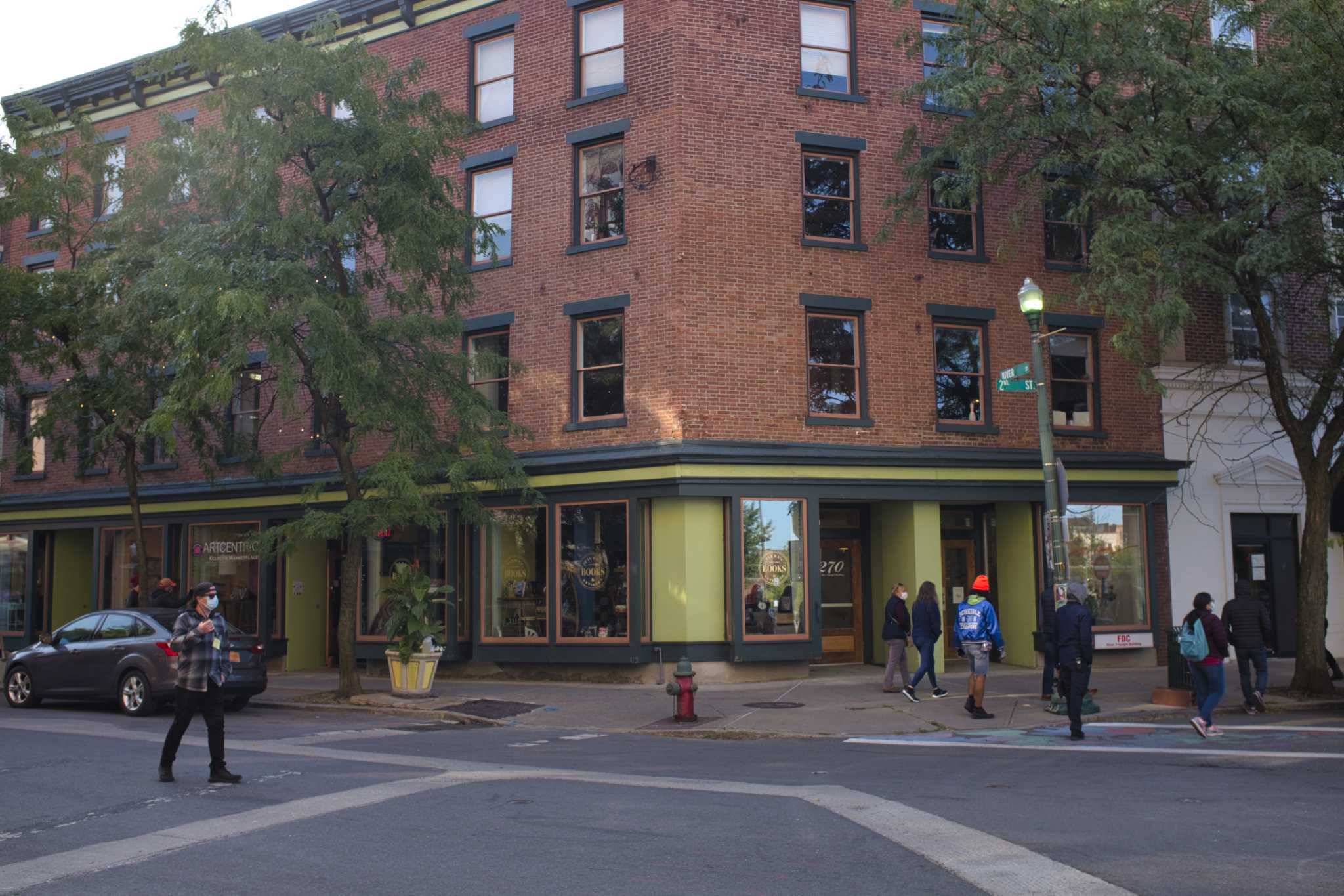 Photos: Amazon's 'Modern Love' cast, crew shoot scenes in Troy