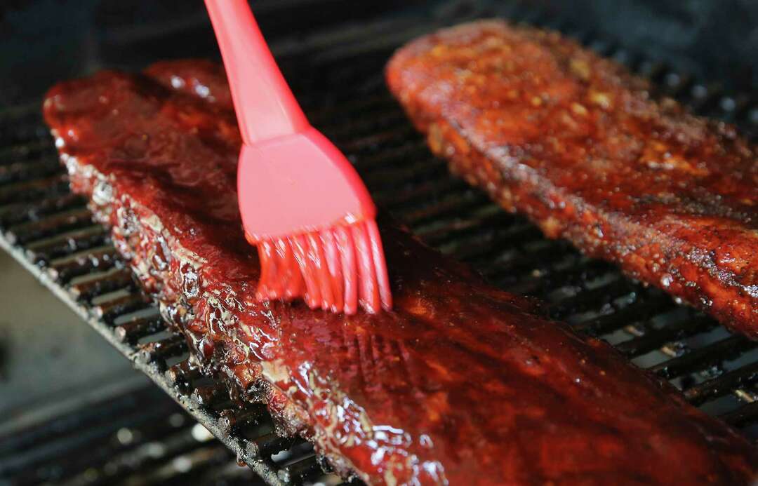 Recipe: Smoked Kansas City-Style Baby Back Ribs