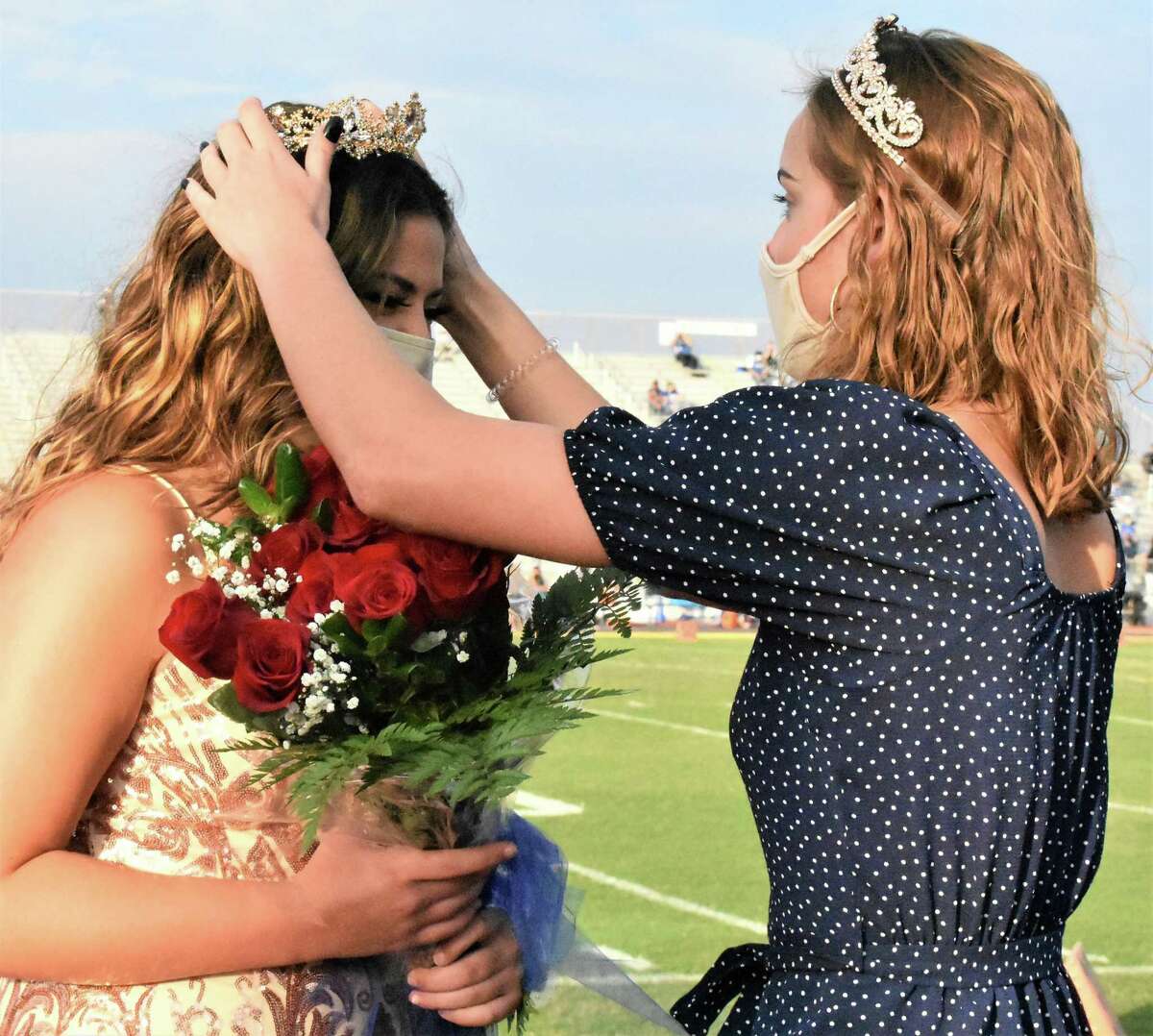 Fort Bend County’s Needville High School crowns homecoming queen