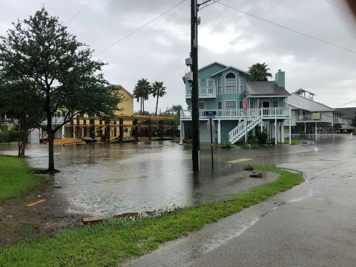 TS Beta causes some flooding in Clear Lake Shores