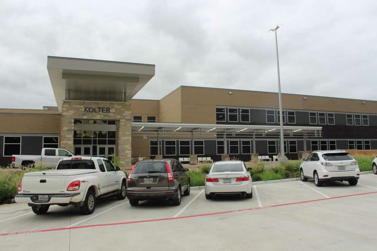 3 years after Harvey, Bellaire kids set to return to Kolter Elementary ...