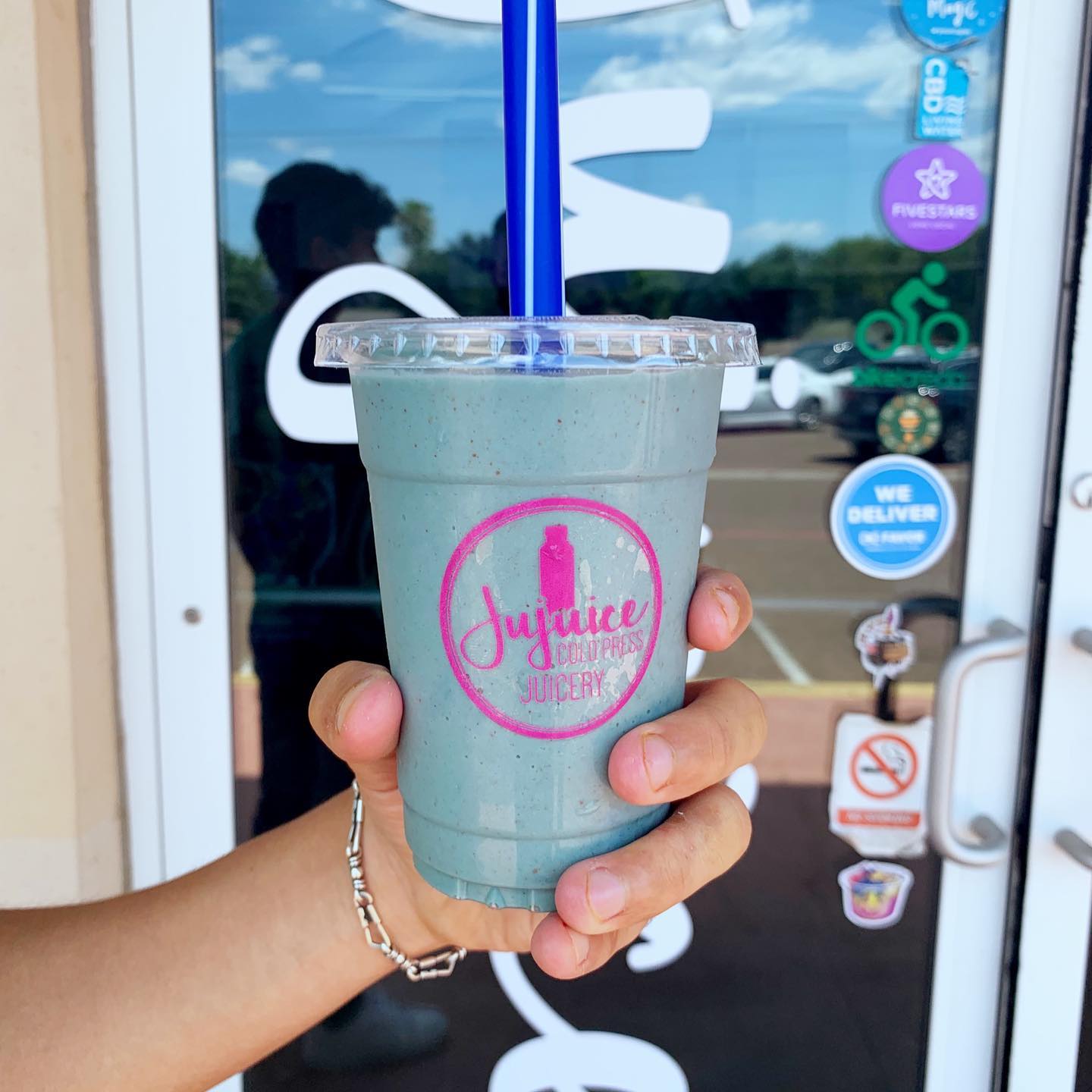 Laredo-based juice and smoothie bar expands to San Antonio