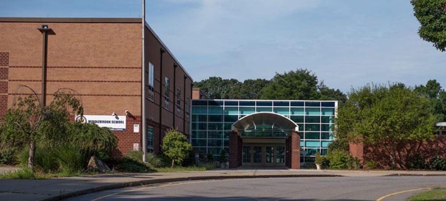 Wilton appoints two new deans of students at Middlebrook School