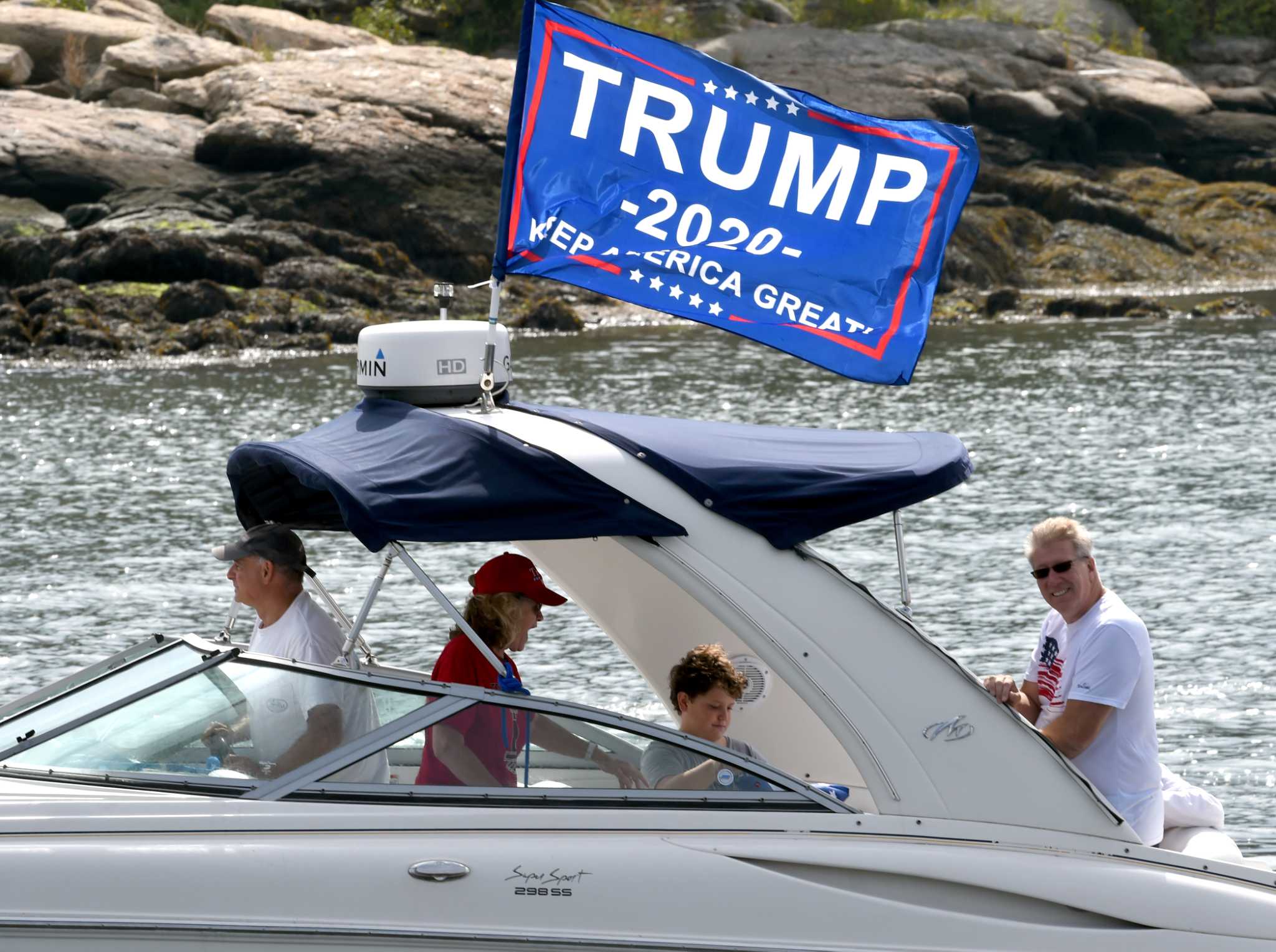 Boaters for Trump parade draws hundreds to Branford, with a handful of ...