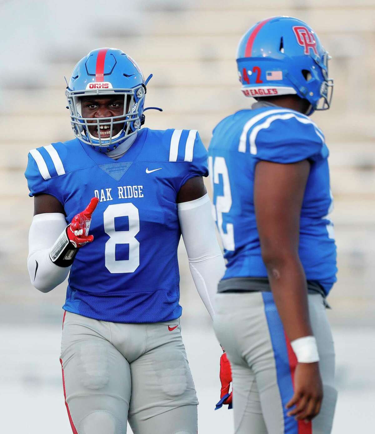 FOOTBALL: Oak Ridge delivers late against Clear Creek