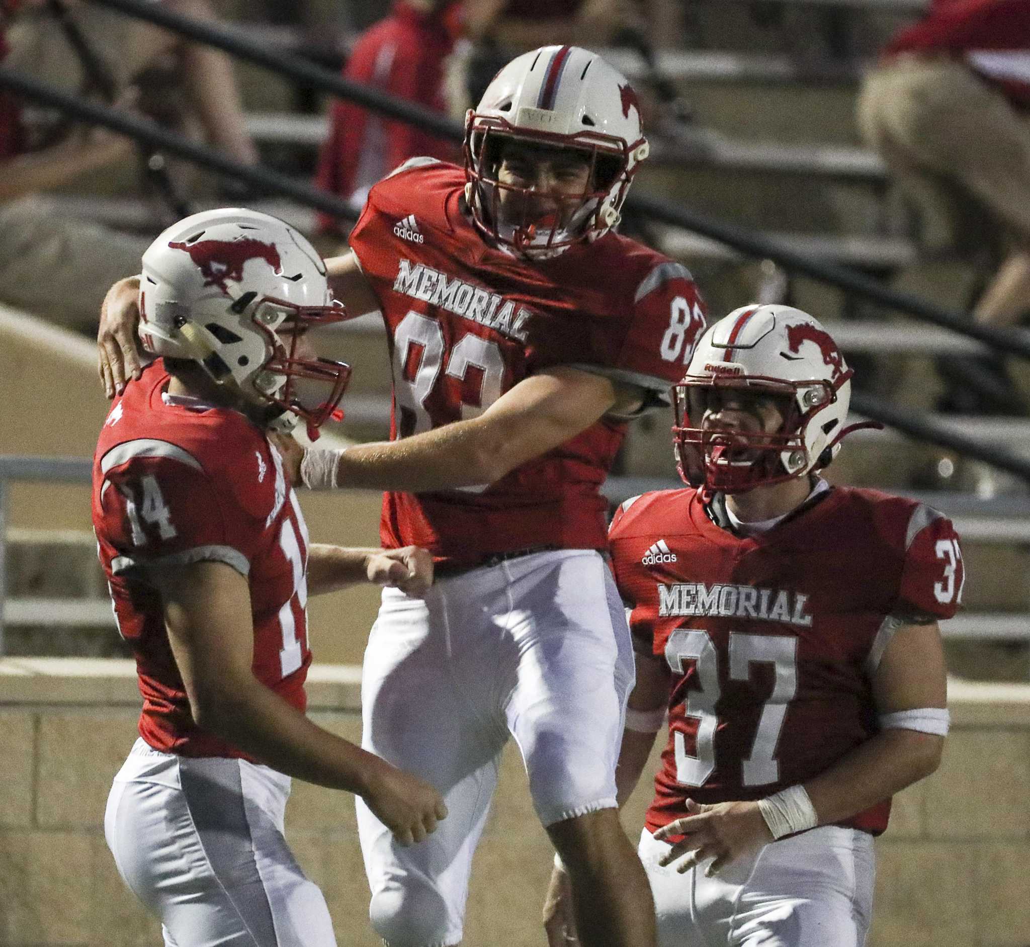 Football: Mustang seniors set strong foundation despite playoff loss