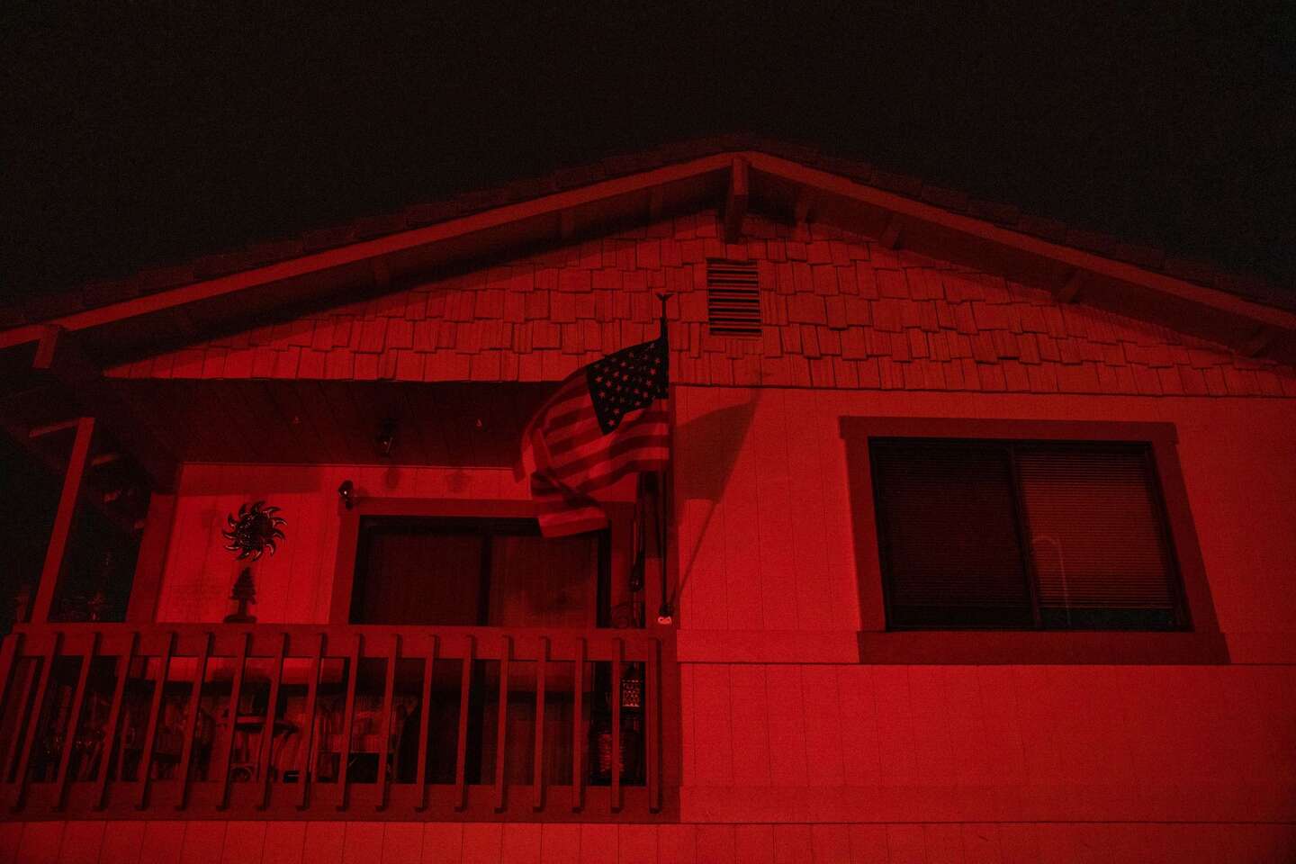 Map compares 2020 Glass Fire with 2017 Tubbs Fire