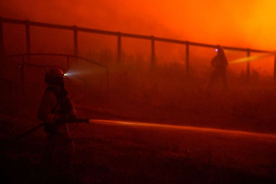 Map compares 2020 Glass Fire with 2017 Tubbs Fire