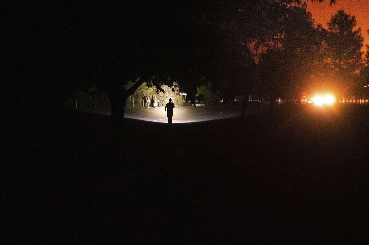 Map compares 2020 Glass Fire with 2017 Tubbs Fire